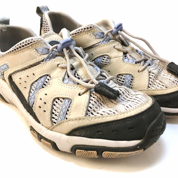 Khombu | Shoes | Khombu Women Leather Lace Up Walking Sneaker Sz 8 ...